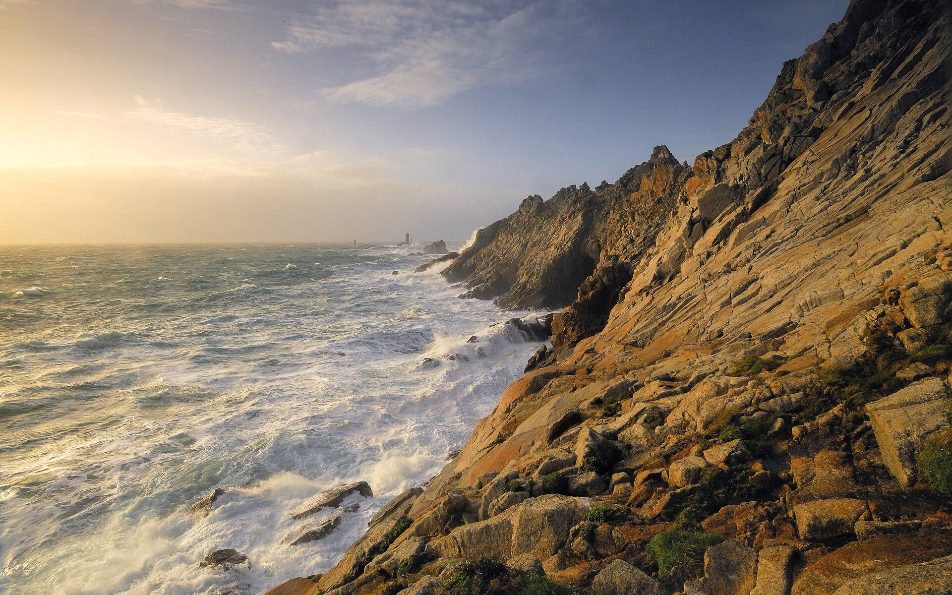 Cap-Sizun - Pointe du Raz - Audierne - Île de Sein - Pont-Croix - Tourisme